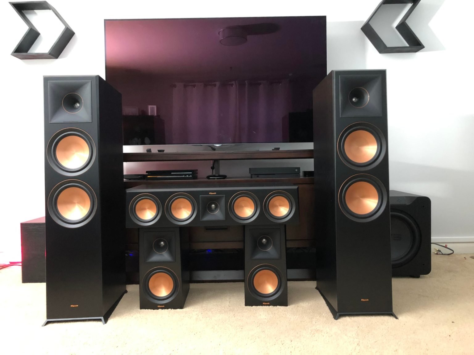 Klipsch RP-280f VS RP-8000f: Which One is Relevant in 2022? - Sound ...
